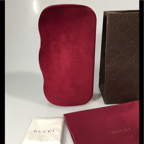 Gucci | Accessories | Xxl Brand New Gucci Velvet Sunglass Case | Poshmark